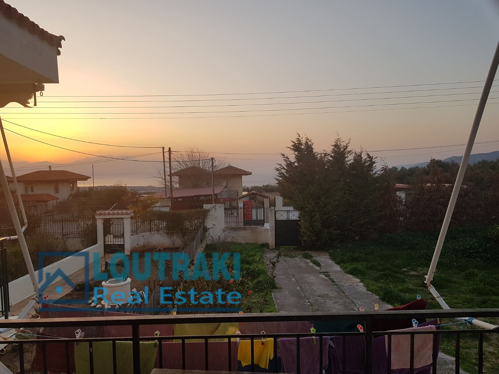 ΜΟΝΟΚΑΤΟΙΚΙΑ ΣΤΟ ΛΟΥΤΡΑΚΙ ΚΟΡΙΝΘΙΑΣ - Loutraki Real Estate