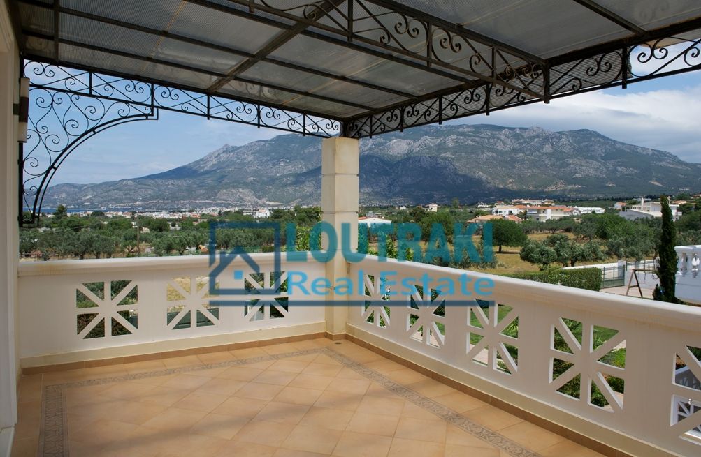 ΒΙΛΑ ΣΤΟ ΛΟΥΤΡΑΚΙ ΚΟΡΙΝΘΙΑΣ - Loutraki Real Estate