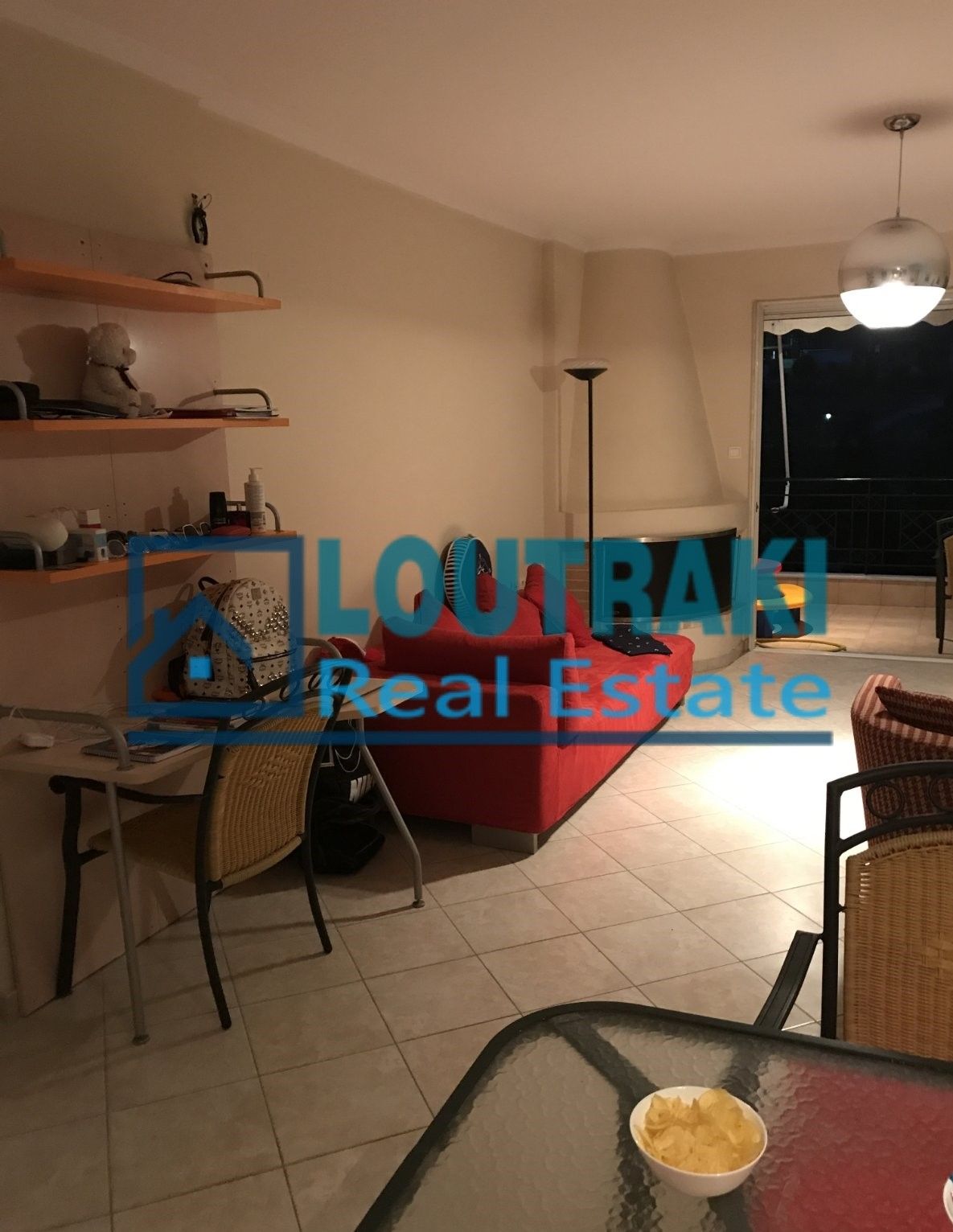 ΔΙΑΜΕΡΙΣΜΑ ΣΤΟ ΛΟΥΤΡΑΚΙ ΚΟΡΙΝΘΙΑΣ - Loutraki Real Estate