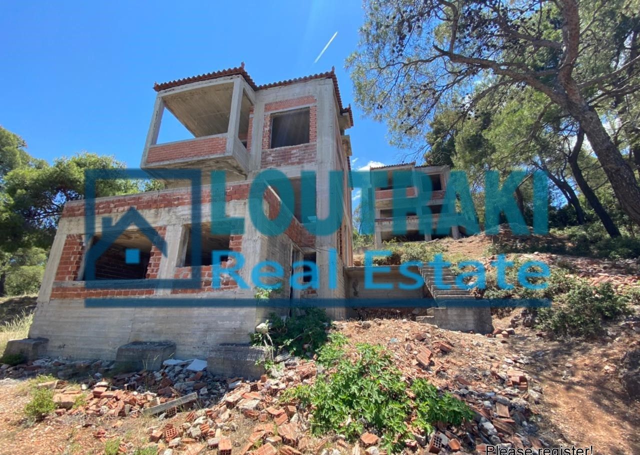 ΜΕΖΟΝΕΤΑ ΗΜΙΤΕΛΕΣ ΣΤΟ ΑΜΟΝΙ ΚΟΡΙΝΘΙΑΣ - Loutraki Real Estate