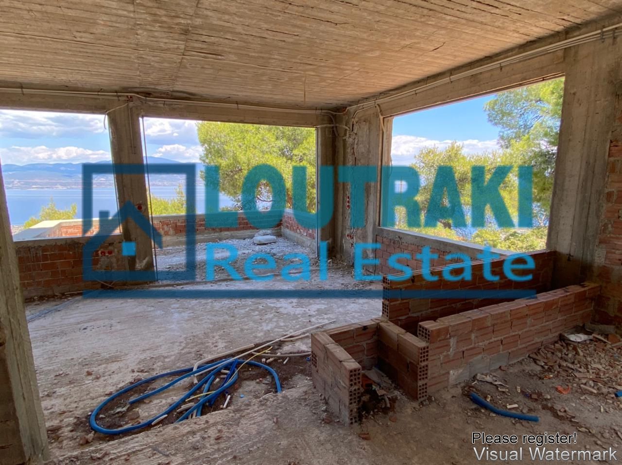 ΜΕΖΟΝΕΤΑ ΗΜΙΤΕΛΕΣ ΣΤΟ ΑΜΟΝΙ ΚΟΡΙΝΘΙΑΣ - Loutraki Real Estate