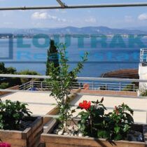 ΠΩΛΟΥΝΤΑΙ ΔΥΟ ΔΙΑΜΕΡΙΣΜΑΤΑ ΣΤΟ ΛΟΥΤΡΑΚΙ ΚΟΡΙΝΘΙΑΣ - Loutraki Real Estate